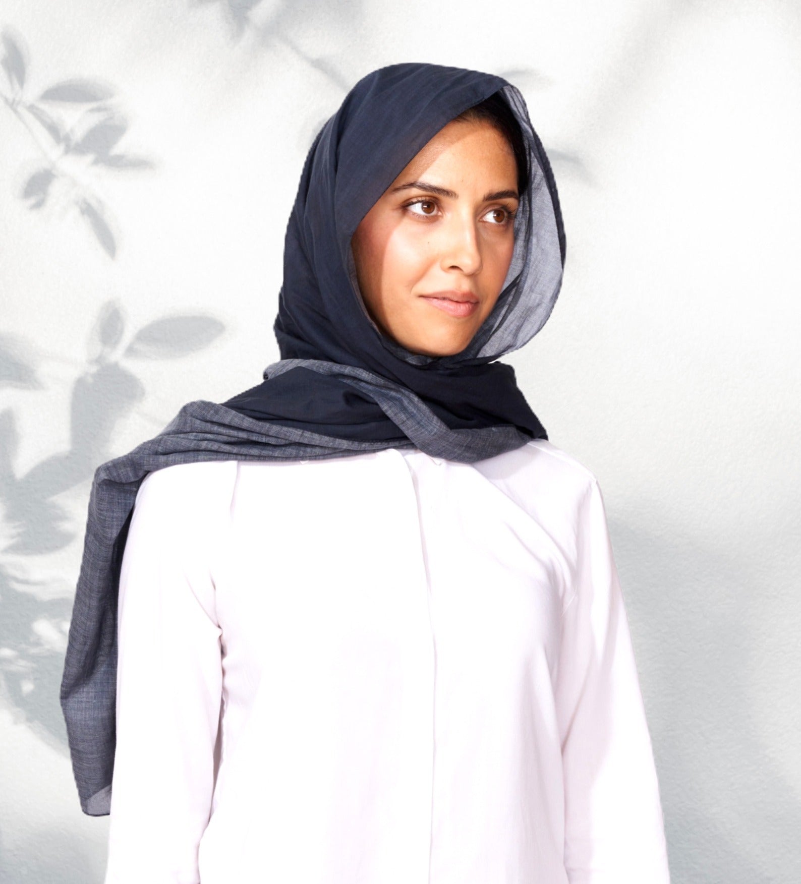 Luxury Cotton Hijab – Robin Lisa