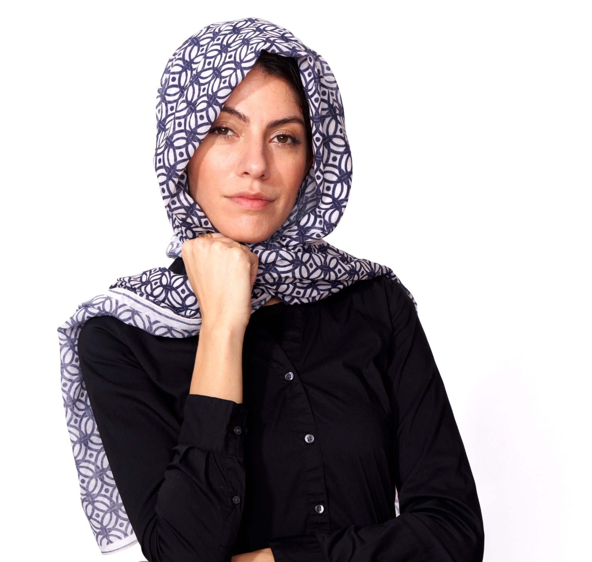 Luxury Cotton Hijab – Robin Lisa